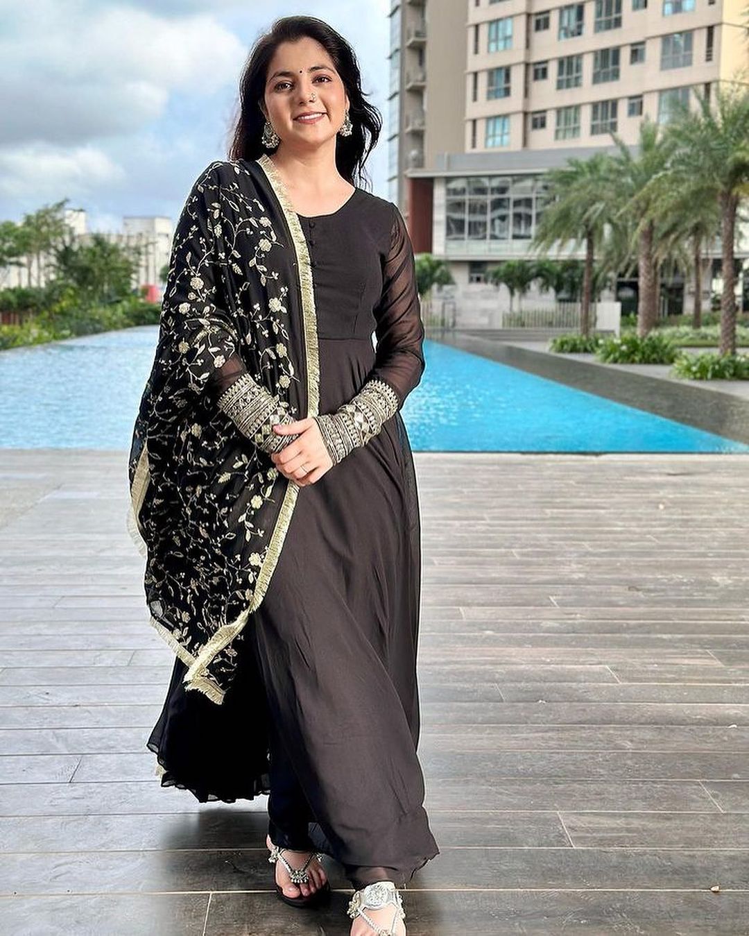 Neha Bagga Black Color Soft Georgette With Heavy Embroidery Work Dupat ...